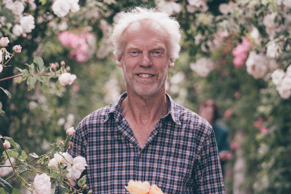 Q & A with leading rose expert Michael Marriott – Genus Gardenwear
